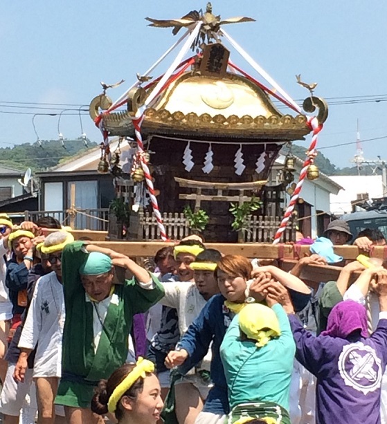 Japan – Shinto/神道 – O‘ Mikoshi お神輿 – relig. Extase – japoneseliberty ...